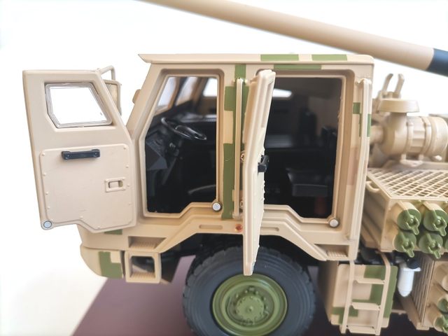 PCL-181 new 155mm vehicle-mounted howitzer alloy simulation static ...