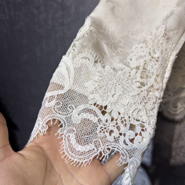 Spring new Chinese lace top long sleeve women's design niche versatile ...