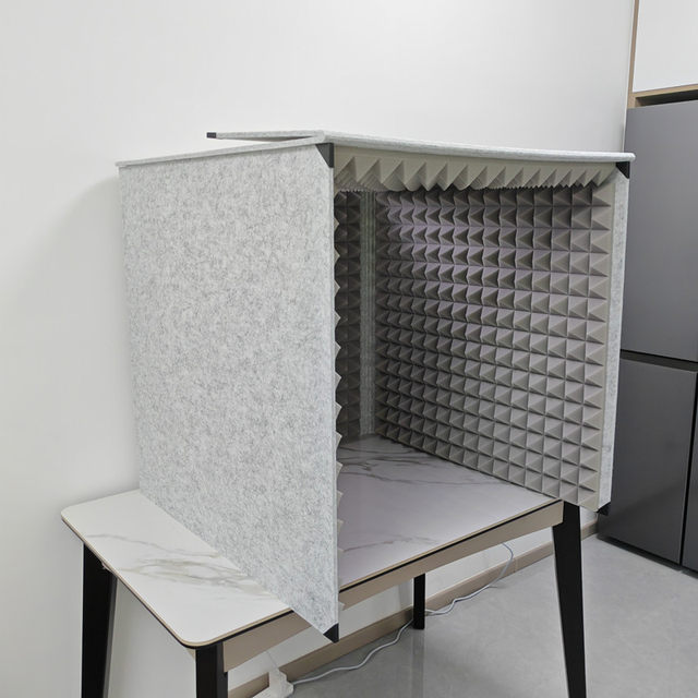 Simple recording studio home desktop-level soundproof cover to ...