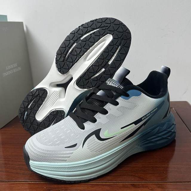 Men's large size cotton shoes winter warm men's sports shoes 46 yards ...