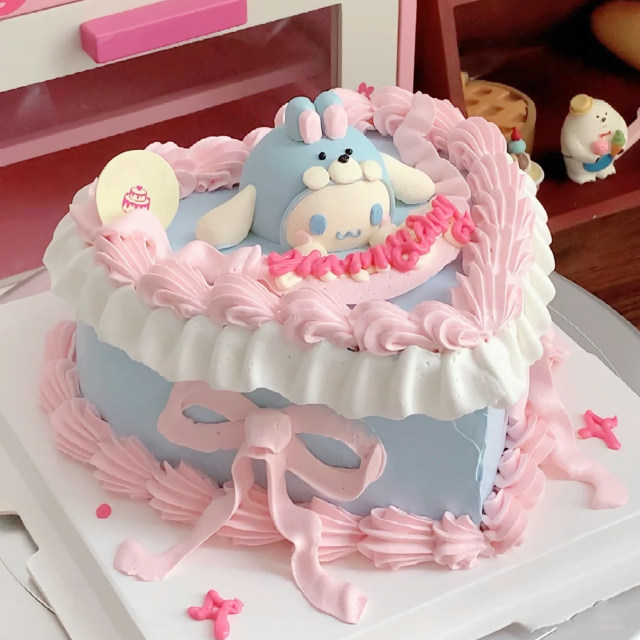 ins Big ear dog Yugui dog birthday cake children girl birth style ...
