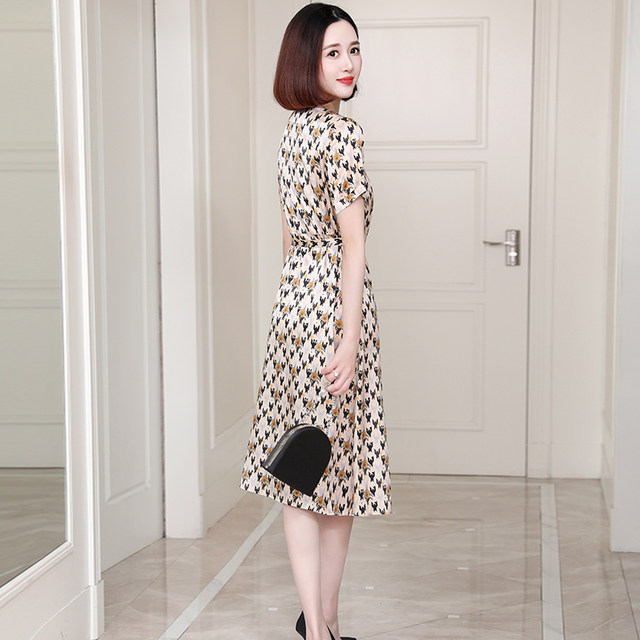 High-end Hangzhou silk dress for middle-aged and elderly mothers, retro ...