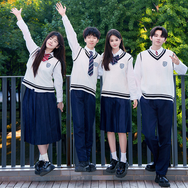 Class uniforms in autumn and winter college Fenggao junior high school ...