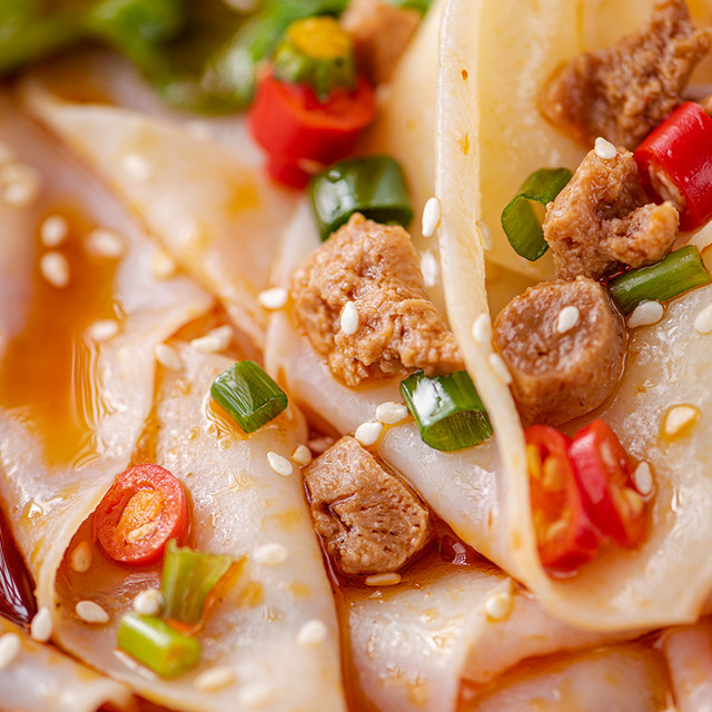 Anhui Taihe board noodles barrel noodles instant noodles wide noodles ...