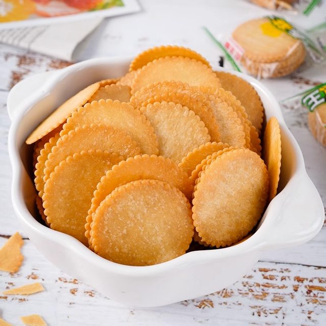 Chives Crisp Cookies Snacks in bulk Multi-flavors Whole box Single ...