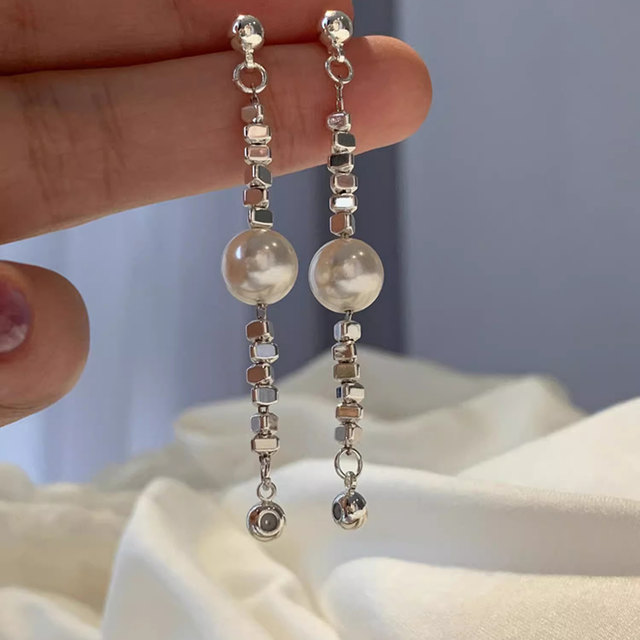 Broken silver several taels of pearl earrings 2024 new niche design high-end earrings light ...