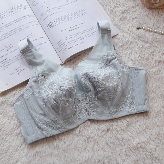 Full cup ultra -thin big chest showing small upper drooping side ...