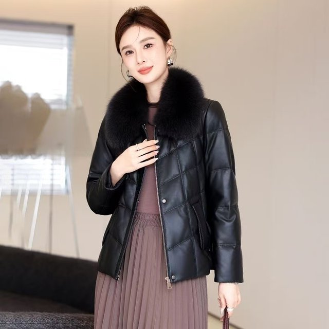 Short leather down jacket female 2024 winter new Korean version of the ...