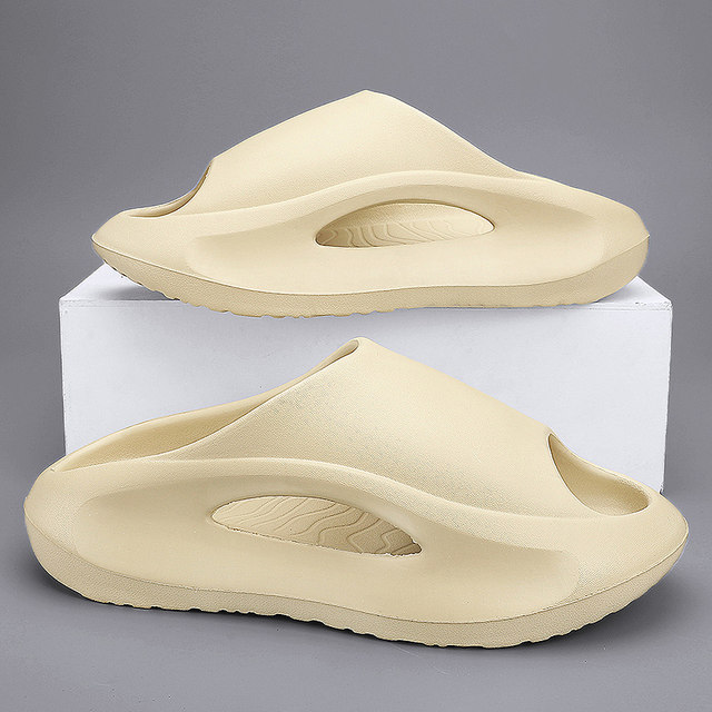 Coconut slippers Men wear pure black large-size home thick sole ...