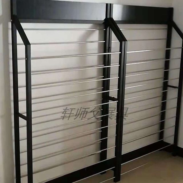 300*300 Large capacity aluminum gusset display rack Ceiling aluminum ...