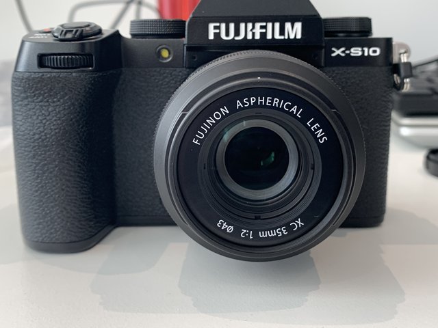 Rental Micro Single Camera Fuji X-S10-T0 XT4 XT30 XT5 XT3 X100V free ...