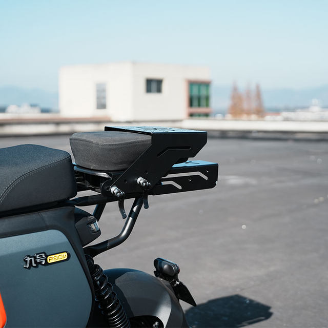 Adapted to the 90/F35/F90/F90M/F30C retractable tail box trunk of the ...