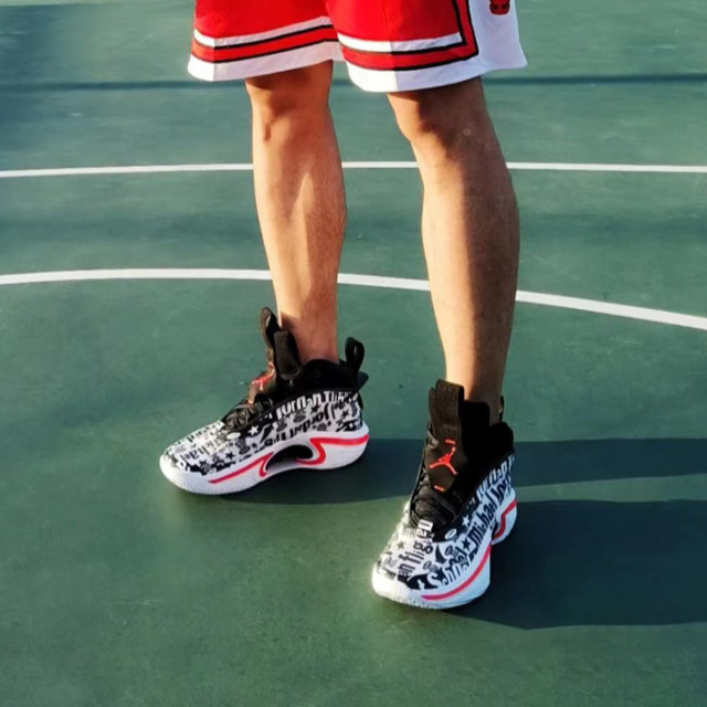 Air Jordan AJ36 PF Black and White Red Nike Low Interior and Outside ...
