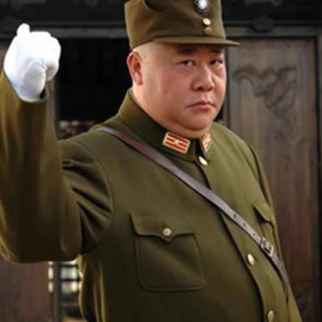 Shajiabang Hu Chuankui Di Deki performs a stage to perform clothing for ...