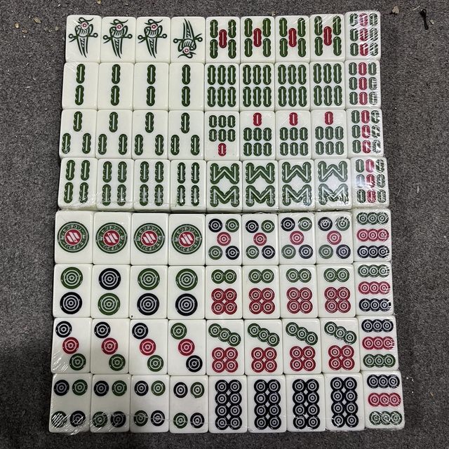 Home-made mid-range first-class mahjong tiles from Sichuan, Guangdong ...