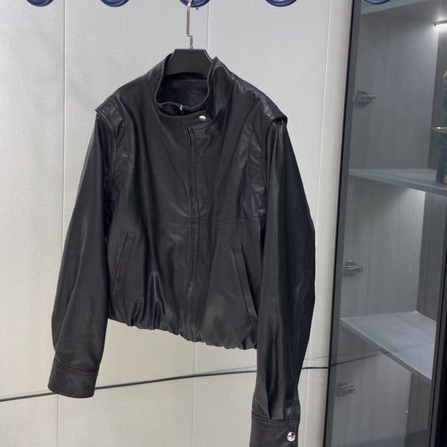 2025 new sleeves can be detached and two genuine leather jackets for ...