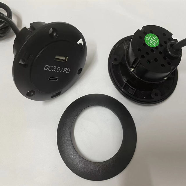 Embedded fast charging socket TypeC port USB mobile phone charger ...