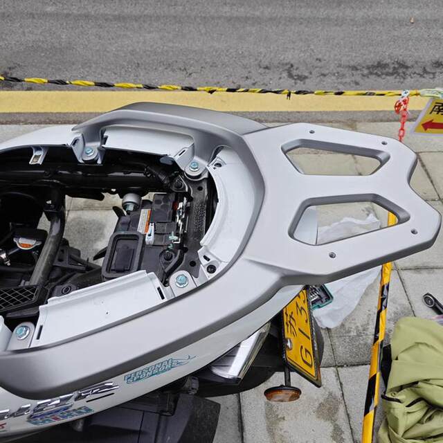 Suitable for Haojue UHR150 tail rack tail box bracket rear shelf rear ...