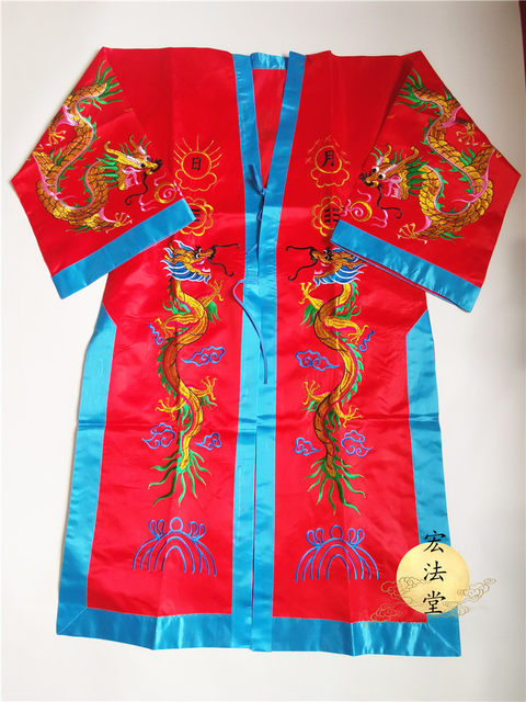 Taoist supplies Red Dragon robe Faying Daddy Dao Dao Shuanglong Road ...