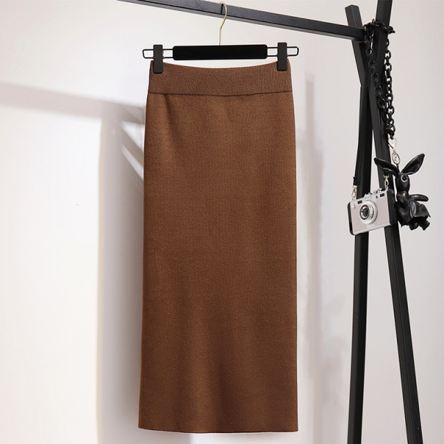 Straight-leg hip-hugging skirt, black knitted skirt, women's slit one ...