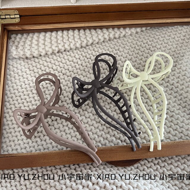Zhao Lusi's same style hair clip, hollow bow, frosted grip clip, autumn ...
