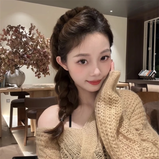 Autumn and winter temperament leopard print plush headband women's ...