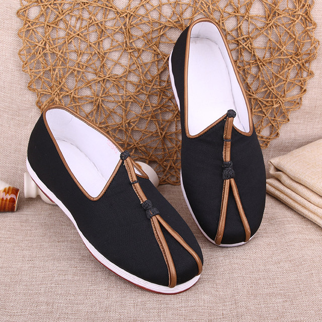 The new old Beijing cloth shoes men's thousand layers of priests ...