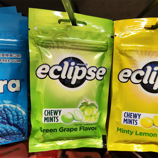Hong Kong purchasing agent Eclipse sugar-free super strong lemon mint throat lozenges to stay up ...