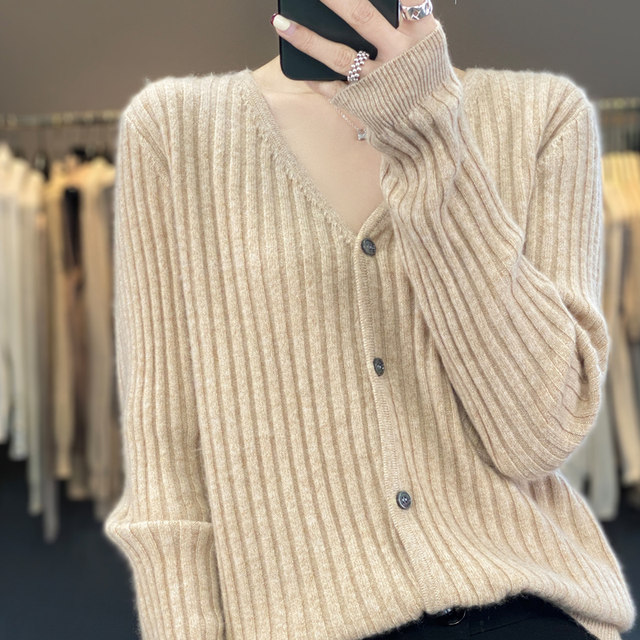 24 Spring and Autumn New V-neck 100% Pure Wool Cardigan Women's Pit ...