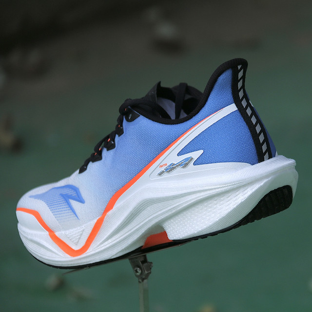 Anta Anta's new Mach 5 generation comfortable and versatile non-slip ...