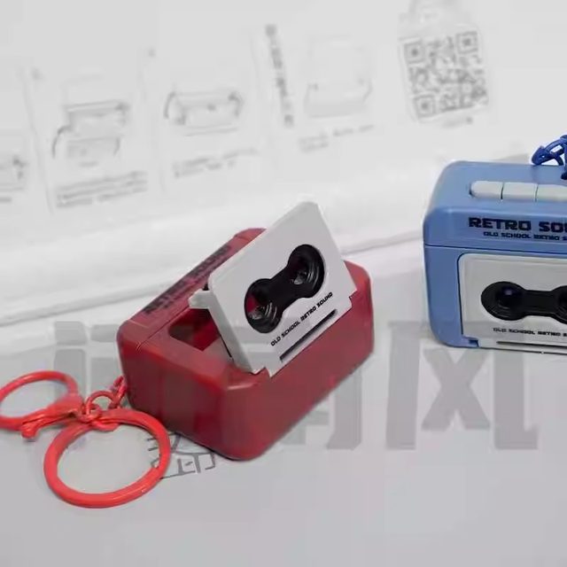 Retro tape recorder pendant keychain tape player pendant can play music ...