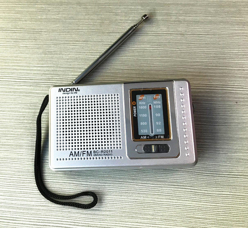 Indin Portable Old Man Mini Radio FM Player Walkman
