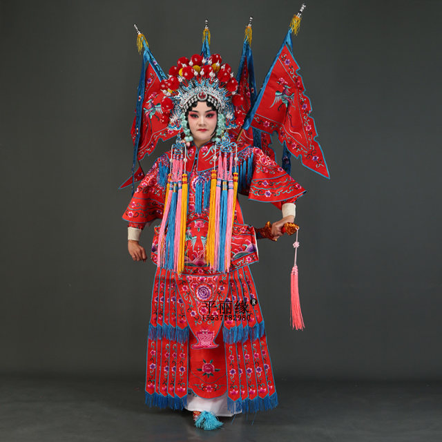 Opera women wear Peking Opera costumes, Qin Opera, Henan Opera, Sichuan ...
