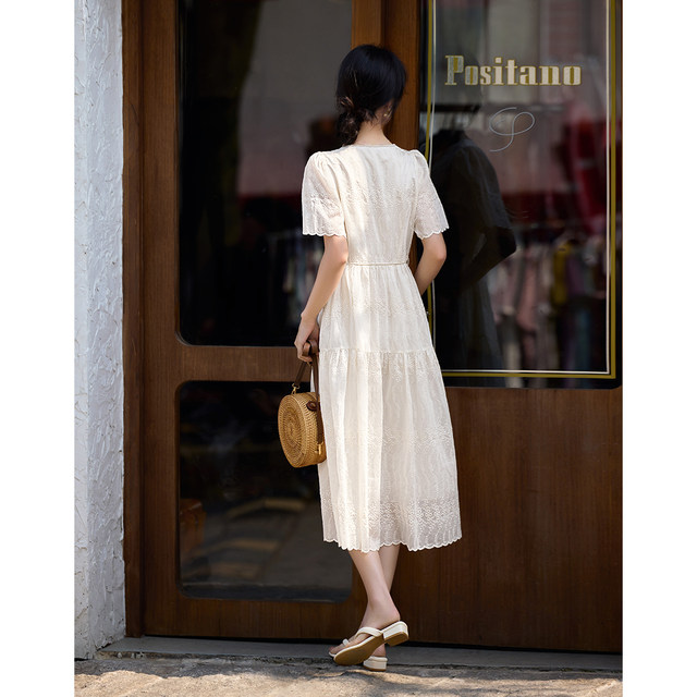 [Anti-transparent little white skirt] XWI Xinwei French elegant waist ...