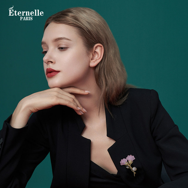 Eternelle French eternal original elegant brooch high-end niche design flower collar pin corsage ...