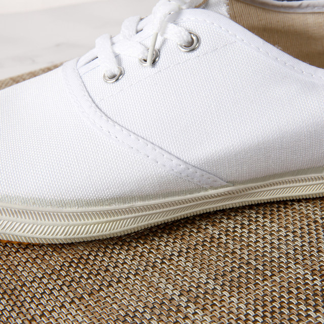 White men's shoes and women's shoes children's shoe canvas shoes white ...