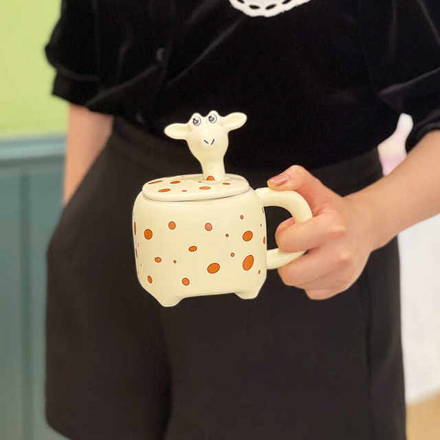 Cute household giraffe ceramic water cup with lid souvenir milk coffee ...