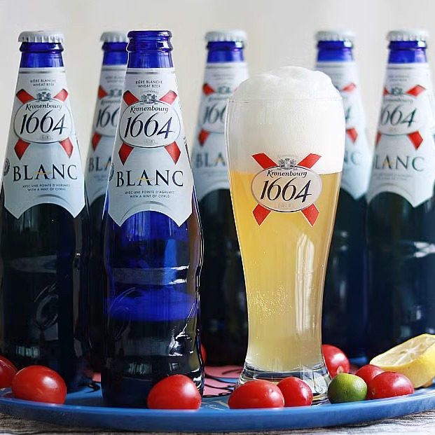 The whole box of Cranburg Triumph 1664 White Beer 330ml24 bottles 250ml ...