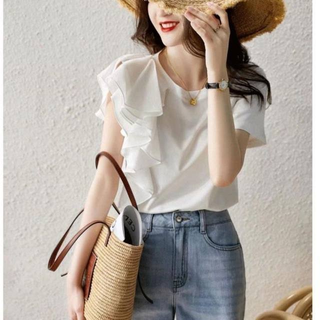 Short-sleeved T-shirt niche design sense women's clothing 2025 new ...