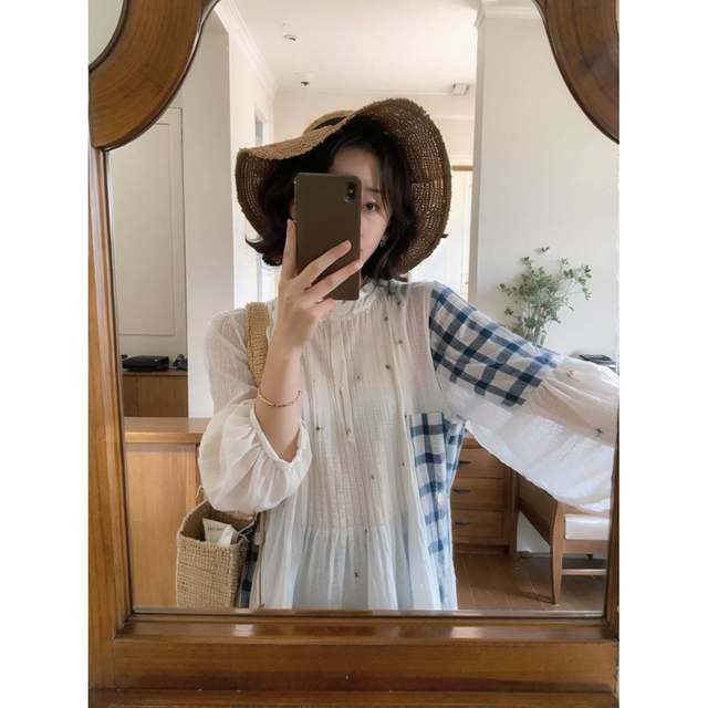 Blue plaid splicing small fresh dress on the seaside vacation thin ...