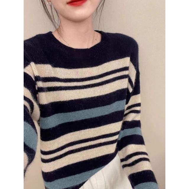 Autumn and winter long-sleeved striped color-blocking sweater round ...