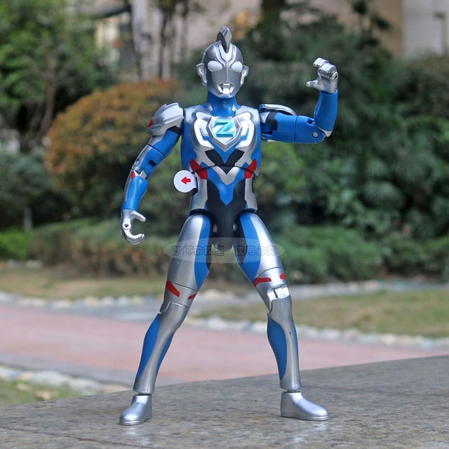 Bandai super movable Ultraman Zeta voice original form 17.5cm tall doll ...