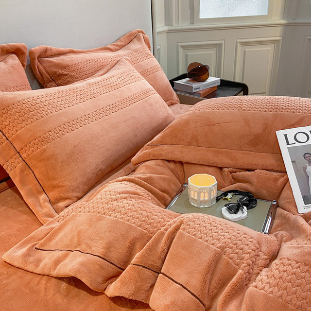 Advanced and thickened double -sided milk velvet carved four -piece set ...