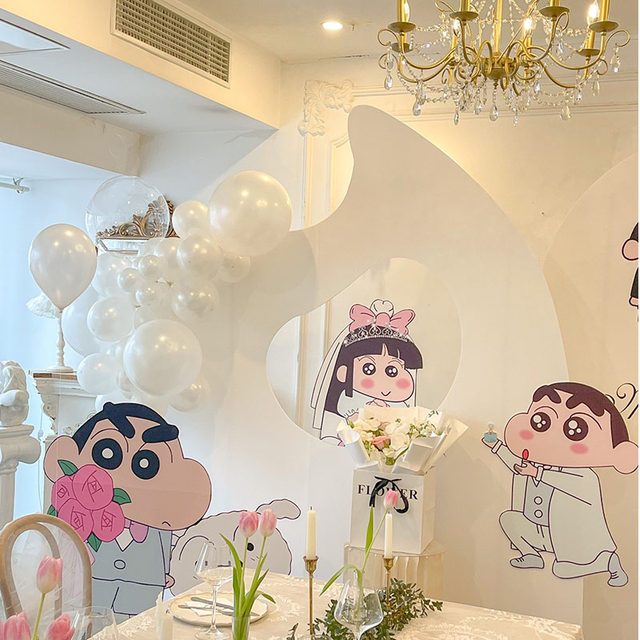 Crayon Shin-chan theme proposal and confession atmosphere layout indoor ...