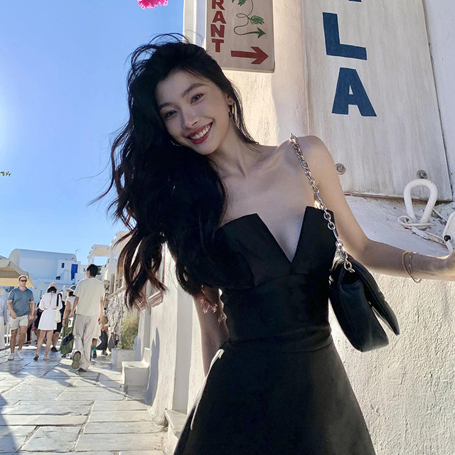 #Sisjuly#Yi Mengling's same style design V-neck slit neck waist-hugging ...