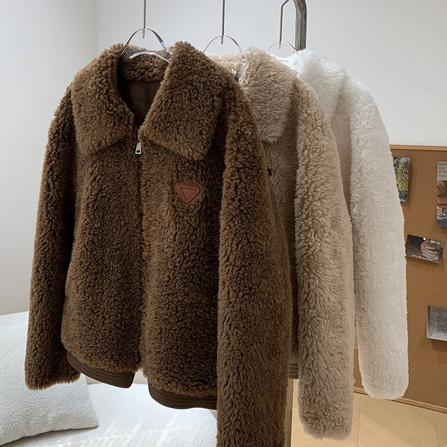 Small bowl of bear! Winter warm lamb fur coat, simple lapel short fur ...