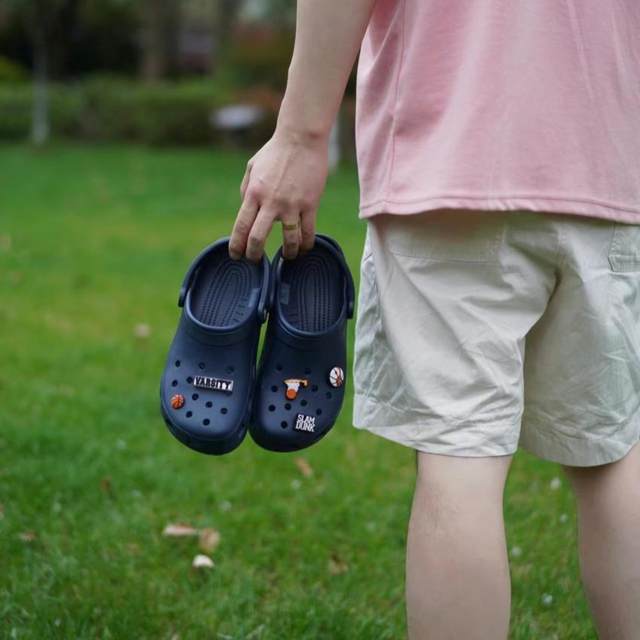 Celebrities' same style Crocs men's non-slip soft bottom toe-cap ...