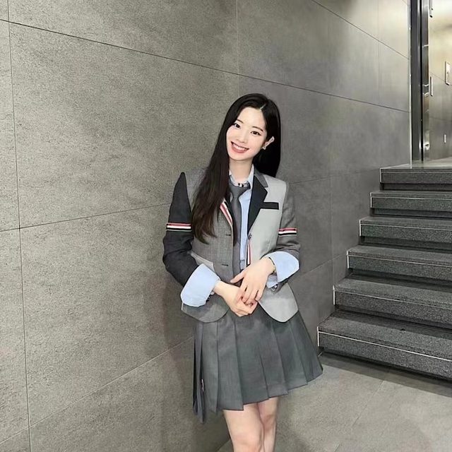 Spring TUMA TB wool color block nine-point sleeve small suit jacket commuter suit top wool short ...