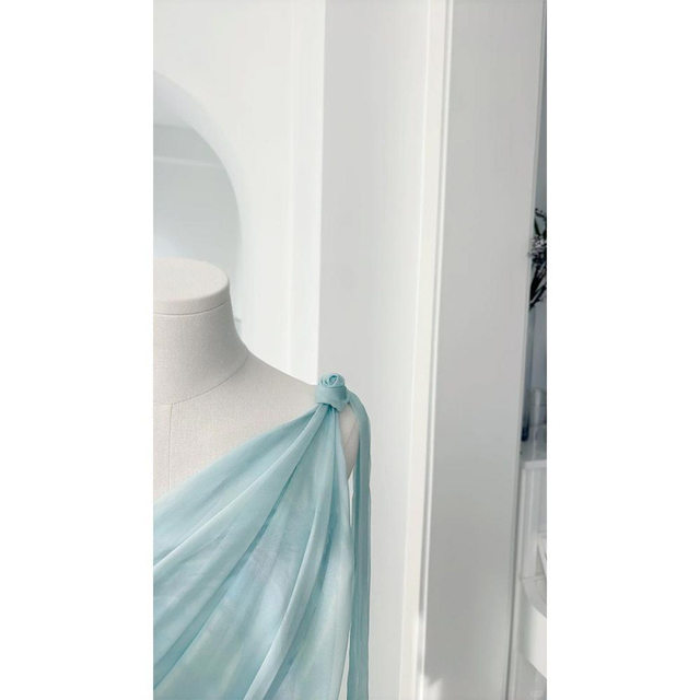 One-shoulder handmade rose streamer seaside vacation skirt niche design ...