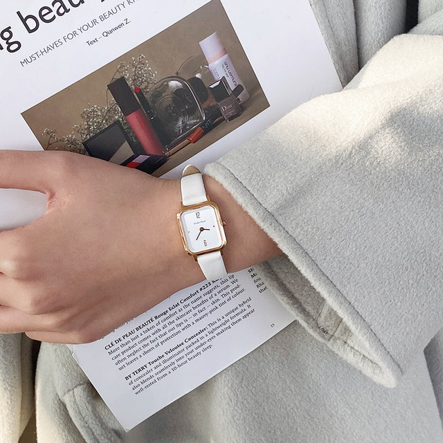 Smart Rock platinum small stamp niche light luxury high-end women's ...